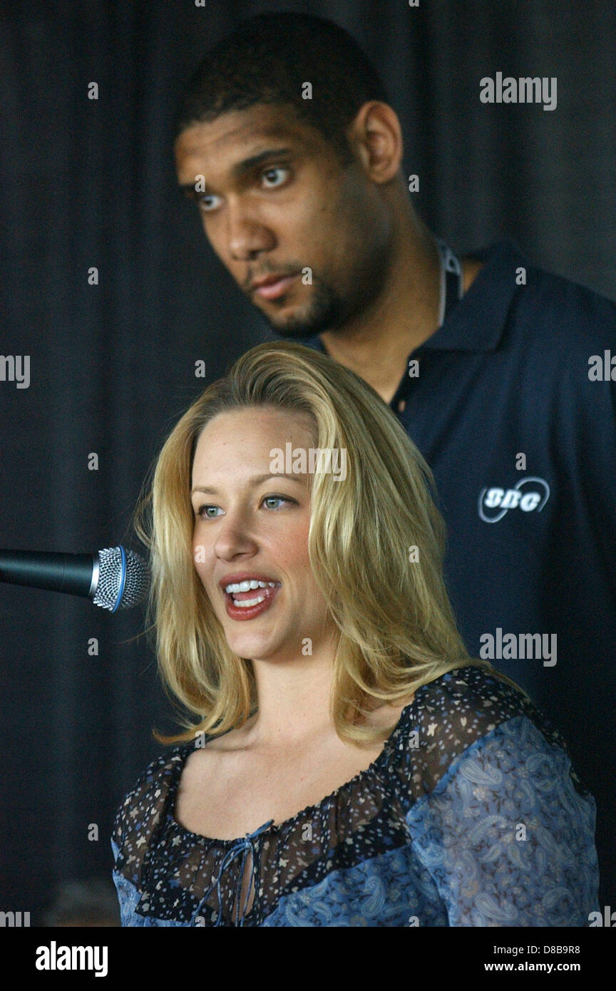 Tim duncan spurs hi-res stock photography and images - Alamy