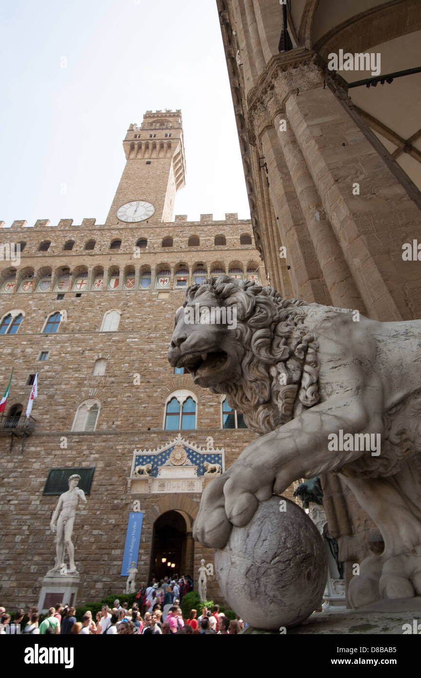 Michelangelo's David statue in front of Palazzo Vecchio, Florence ...