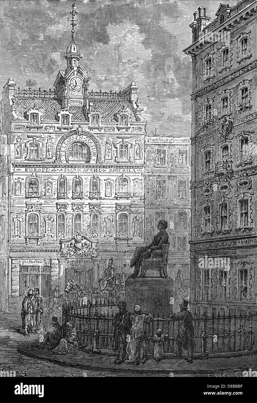 Statue george peabody london hi-res stock photography and images - Alamy