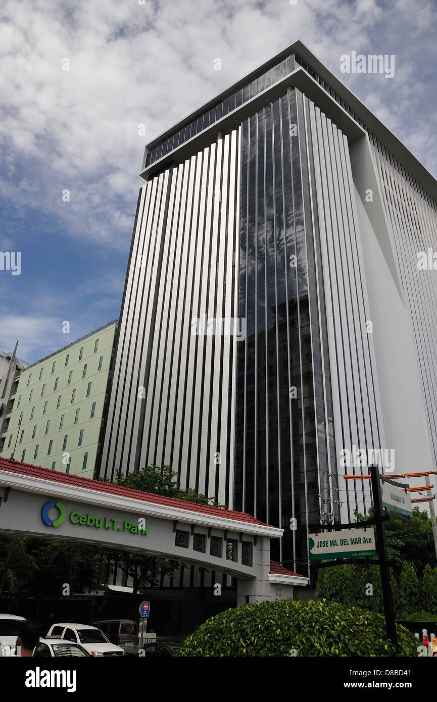 Cebu business park hi-res stock photography and images - Alamy