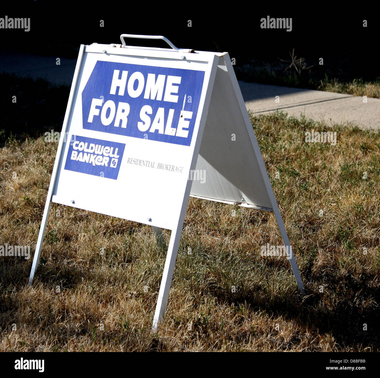 home for sale sign Stock Photo - Alamy