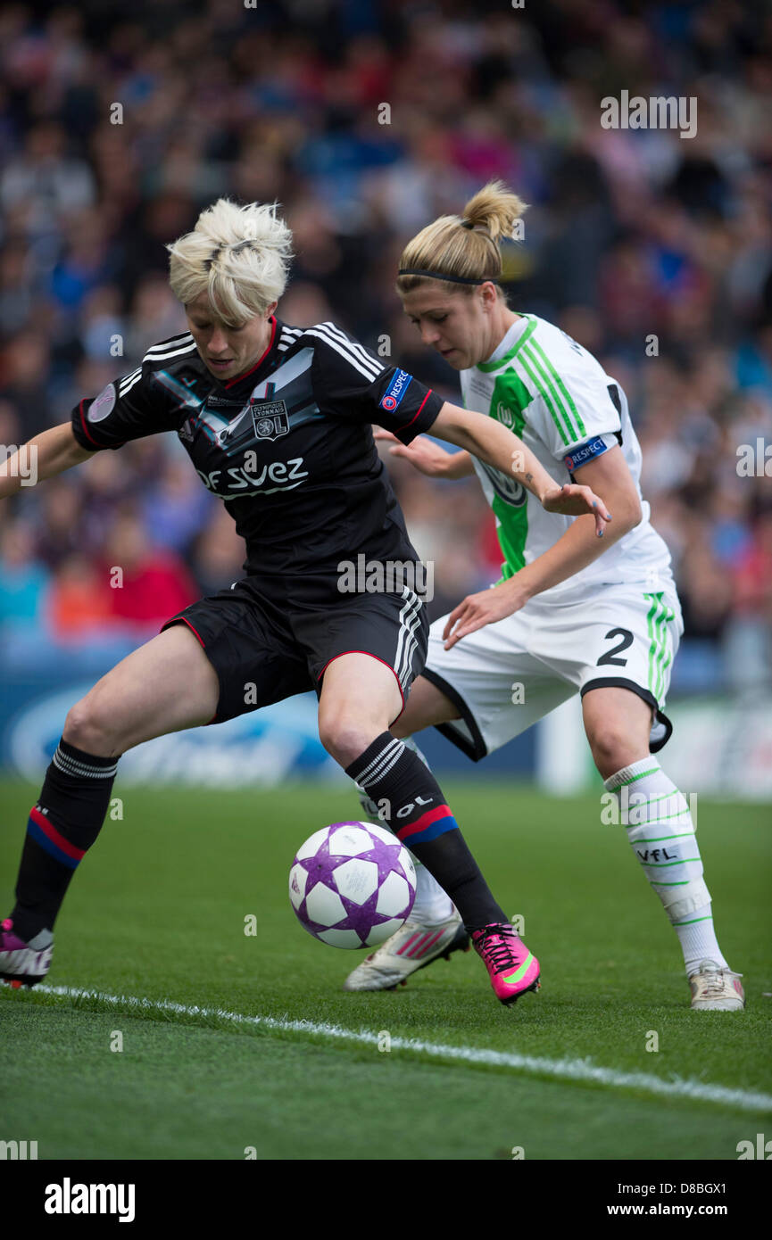 Stamford Bridge, London, UK. May 23rd 2013. Megan Rapinoe (Lyon), Luisa ...