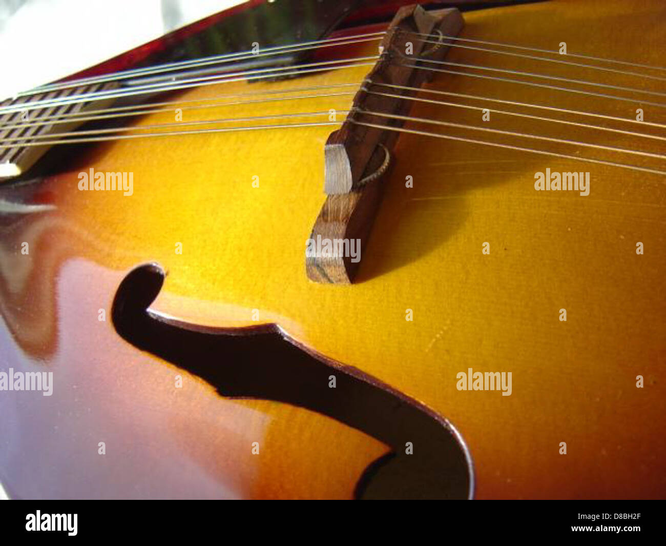 Mandolin bridge hi-res stock photography and images - Alamy