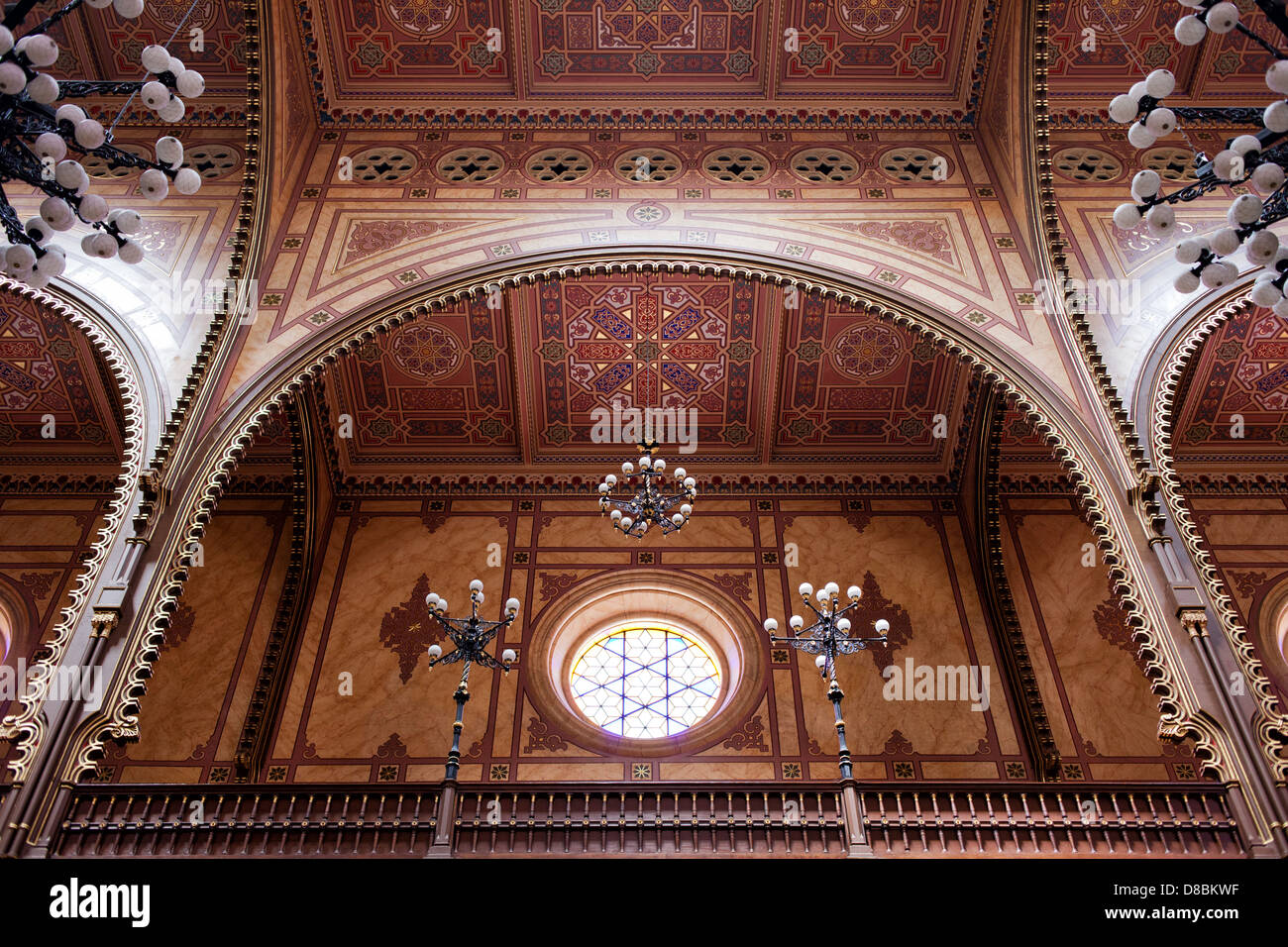 Dohany Street Synagogue (The Great Synagogue) interior in Budapest ...