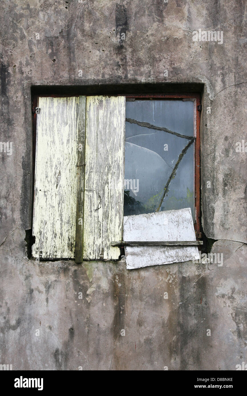 badly repaired window Stock Photo - Alamy