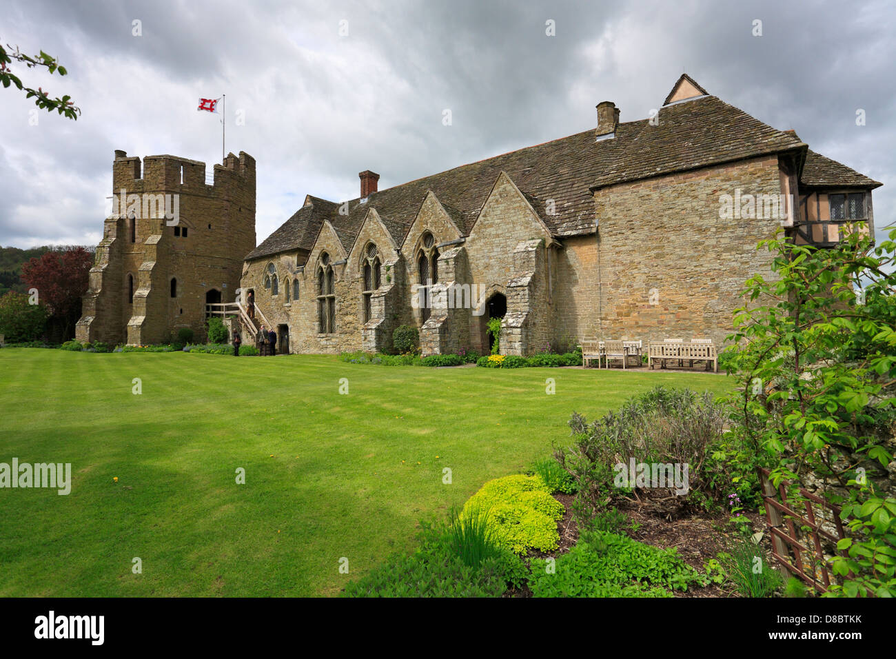 Stokesay castle hall shropshire hi-res stock photography and images - Alamy