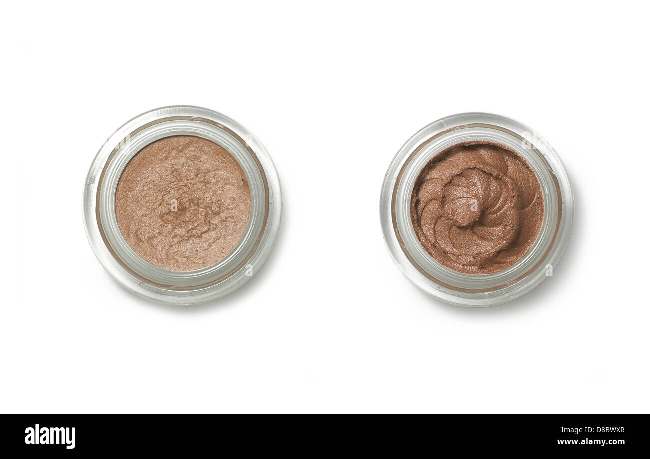 eyeshadow/liner pot cut out onto a white background Stock Photo - Alamy