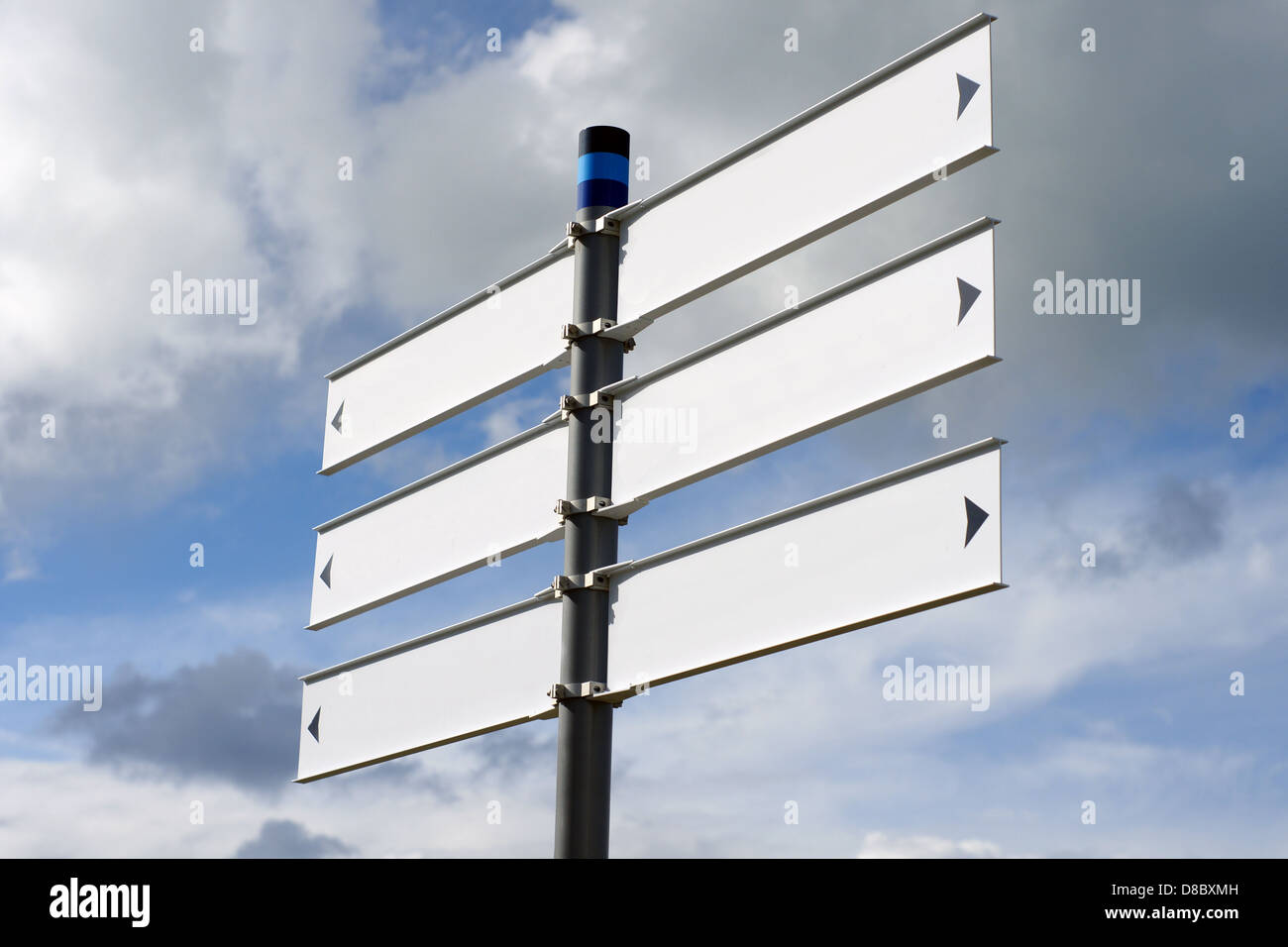 Multidirectional sign hi-res stock photography and images - Alamy