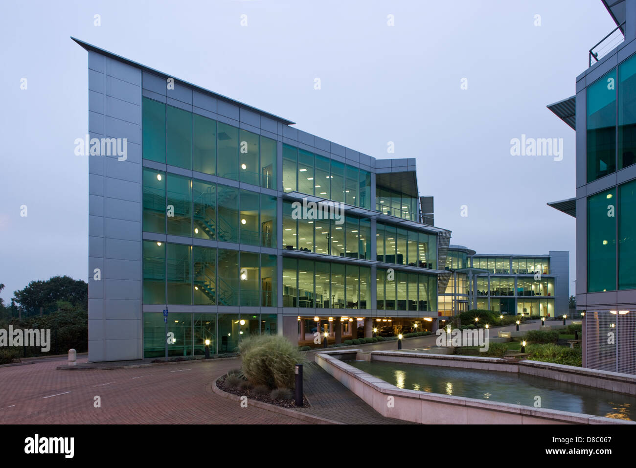 Modern office exterior Stock Photo - Alamy