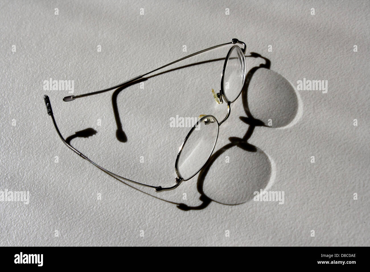 wire framed eyeglasses Stock Photo - Alamy
