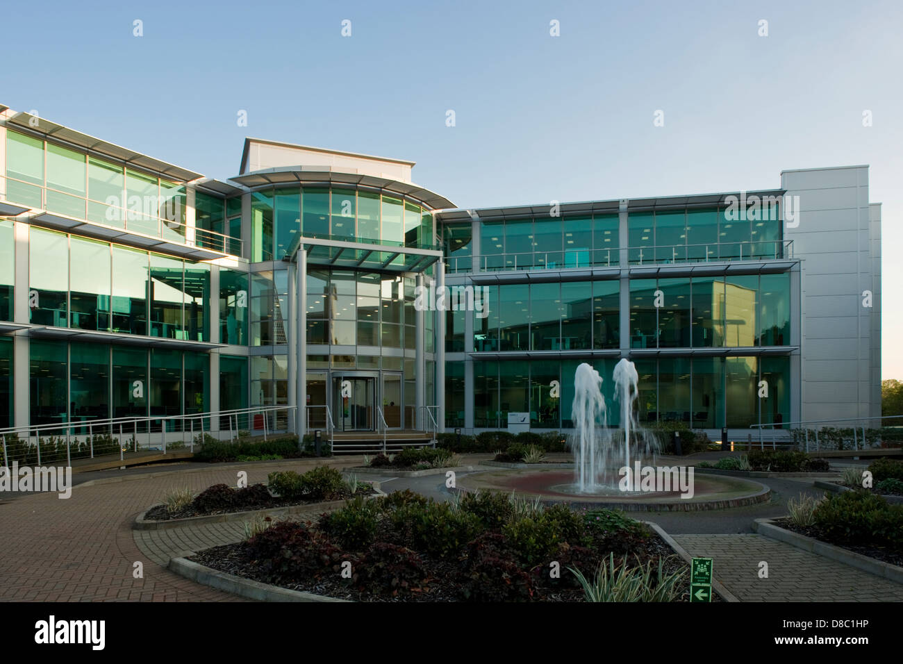 modern office exterior Stock Photo - Alamy