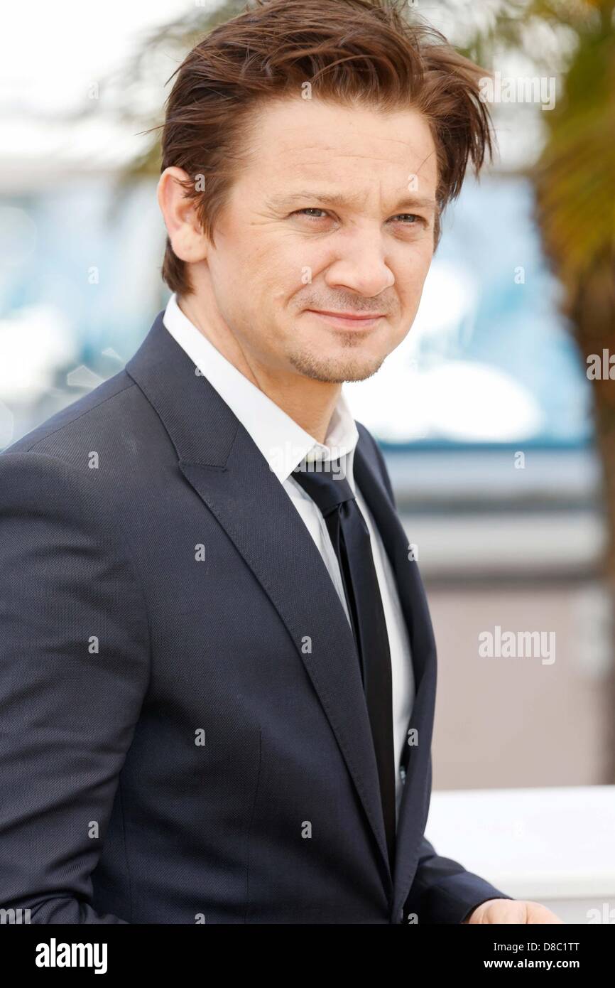 Cannes, France. 24th May 2013. JEREMY RENNER.The Immigrant photocall ...