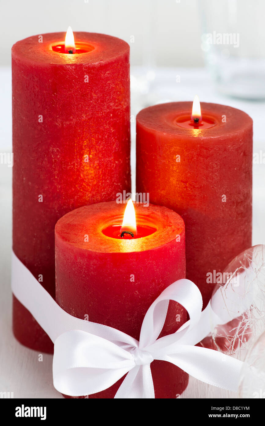 Three candles burning advent hi-res stock photography and images - Alamy