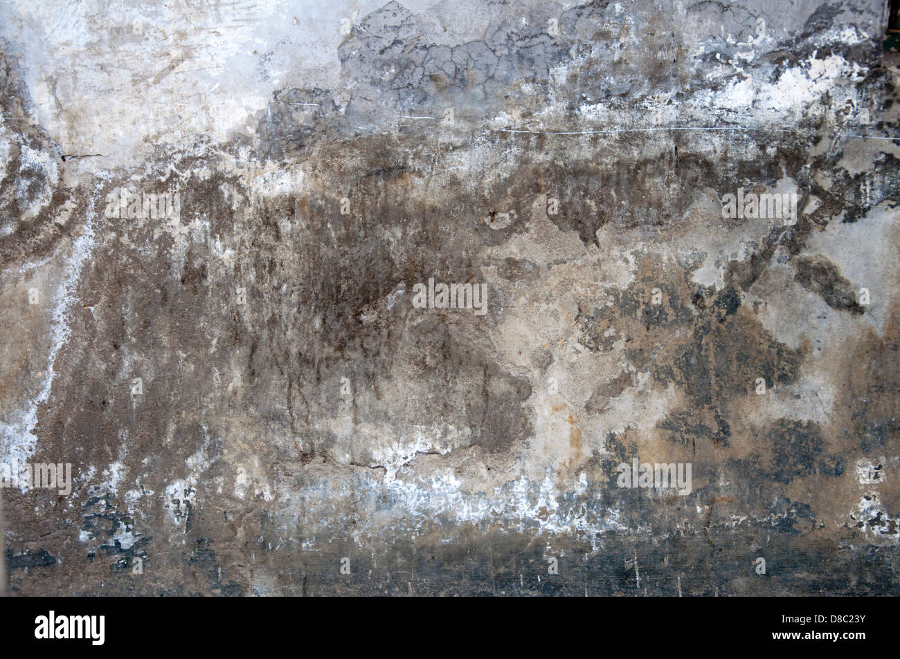 Old brick wall water damage hi-res stock photography and images - Alamy