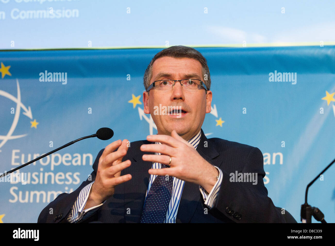Aongus hegarty president dell emea hi-res stock photography and images ...