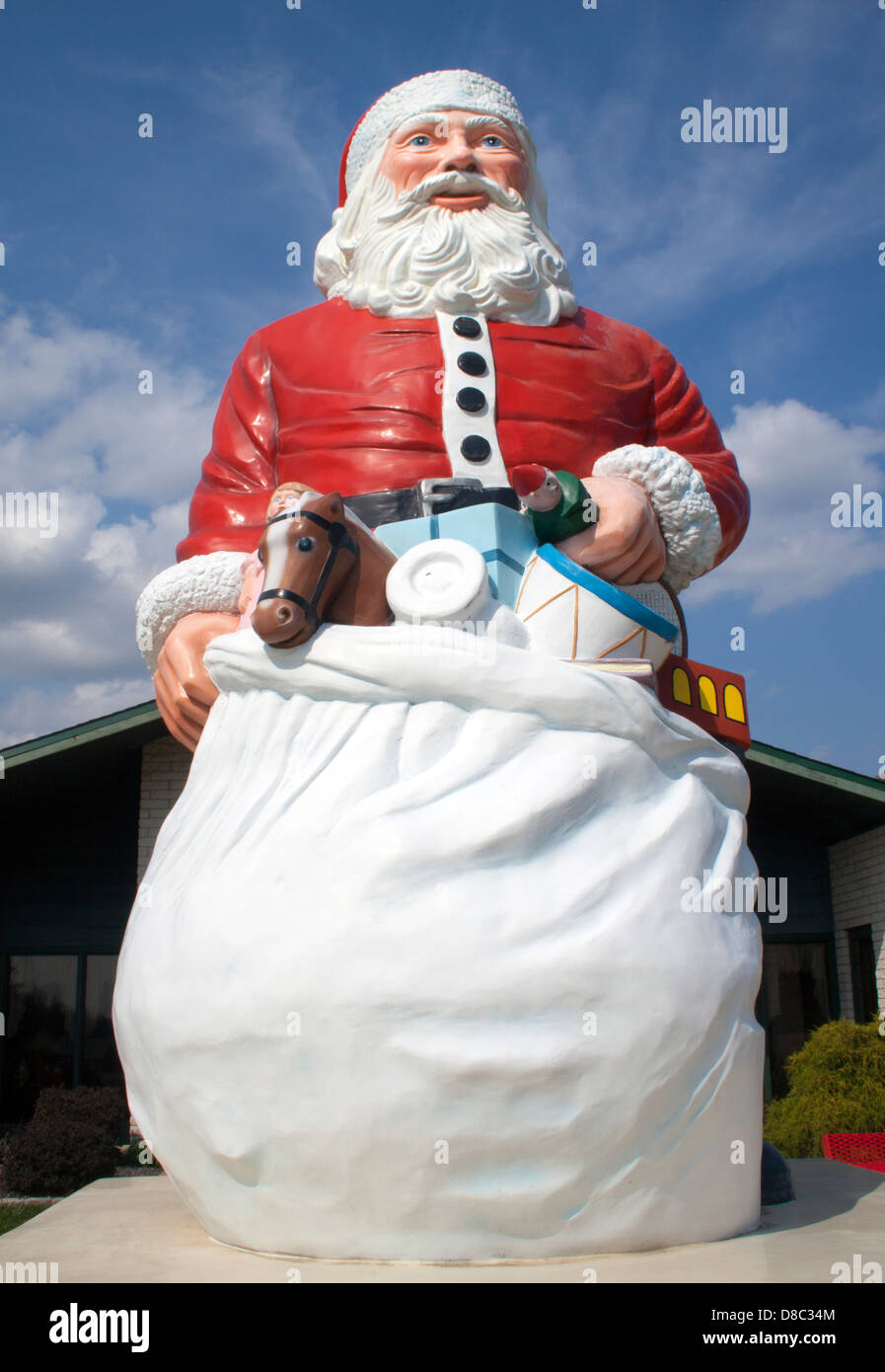 Close up of giant Santa statue at the Town Hall in Santa Claus Indiana ...