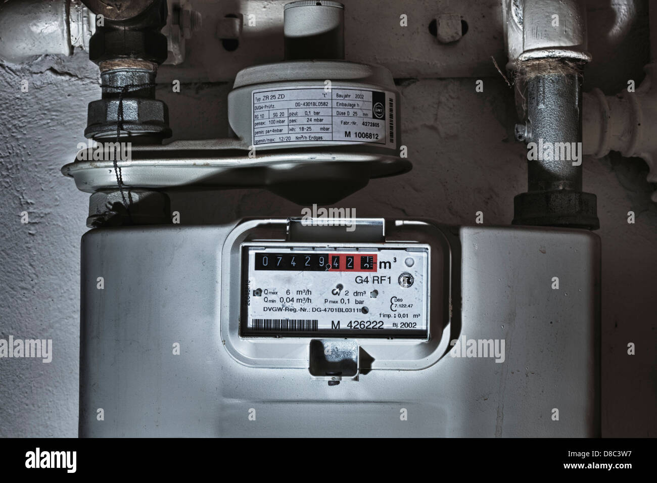 Meter reader hi-res stock photography and images - Alamy