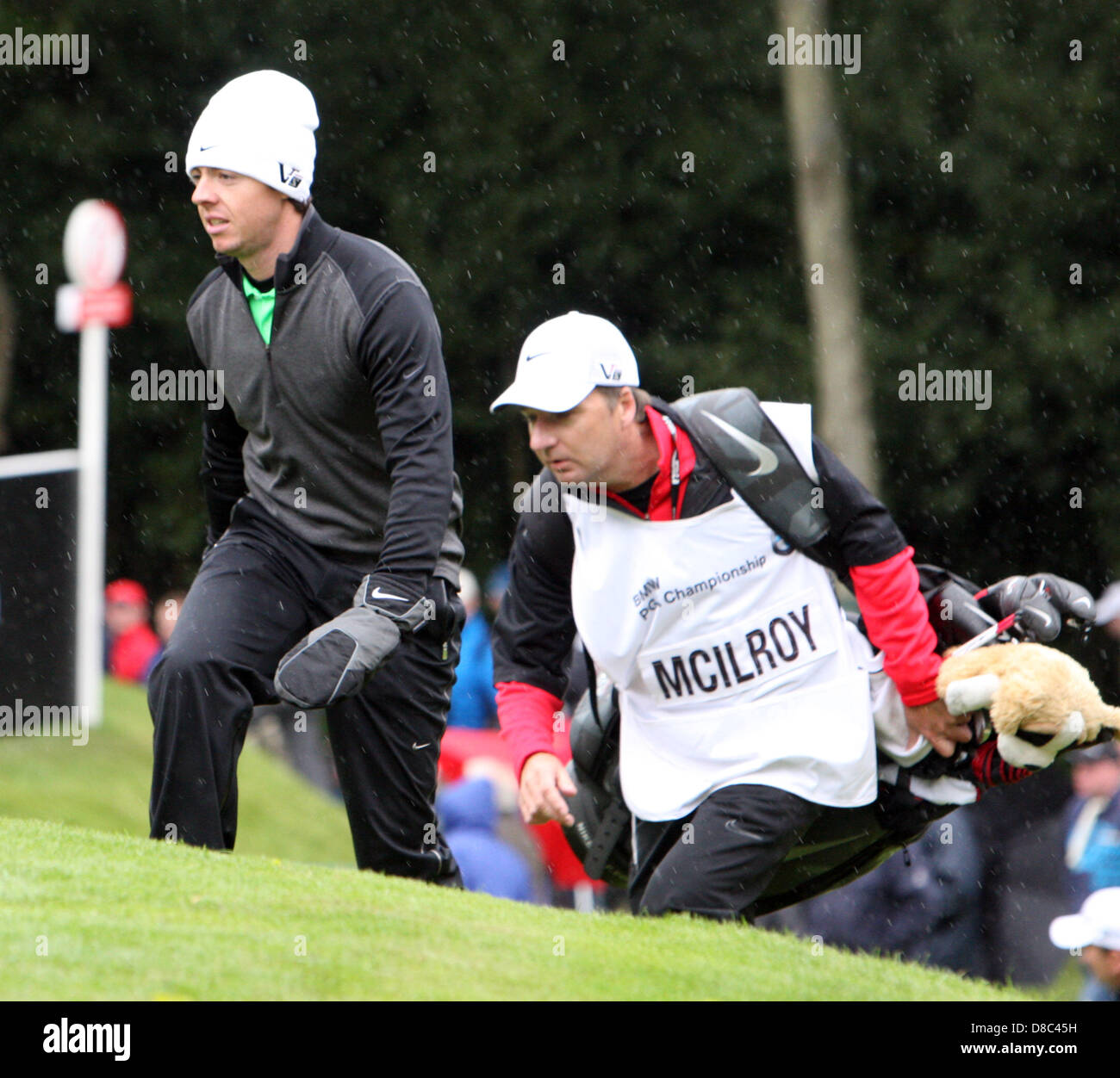 24.05.2013 Wentworth, England. Rory McIlroy coming on on 2nd green ...
