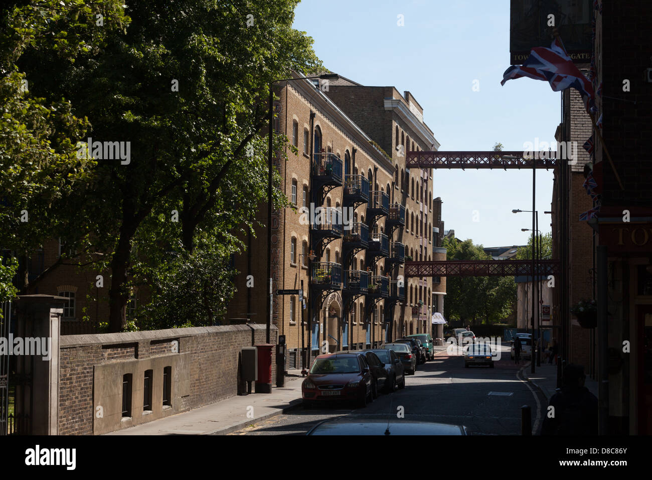 View along Wapping High Street showing old gangways at Dundee Court ...