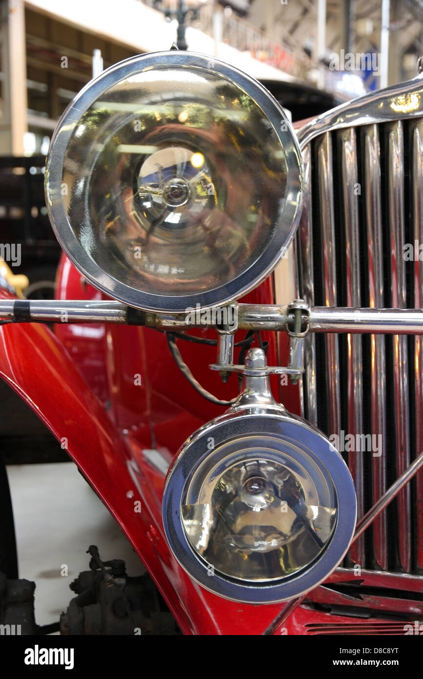 Old car lights hi-res stock photography and images - Alamy