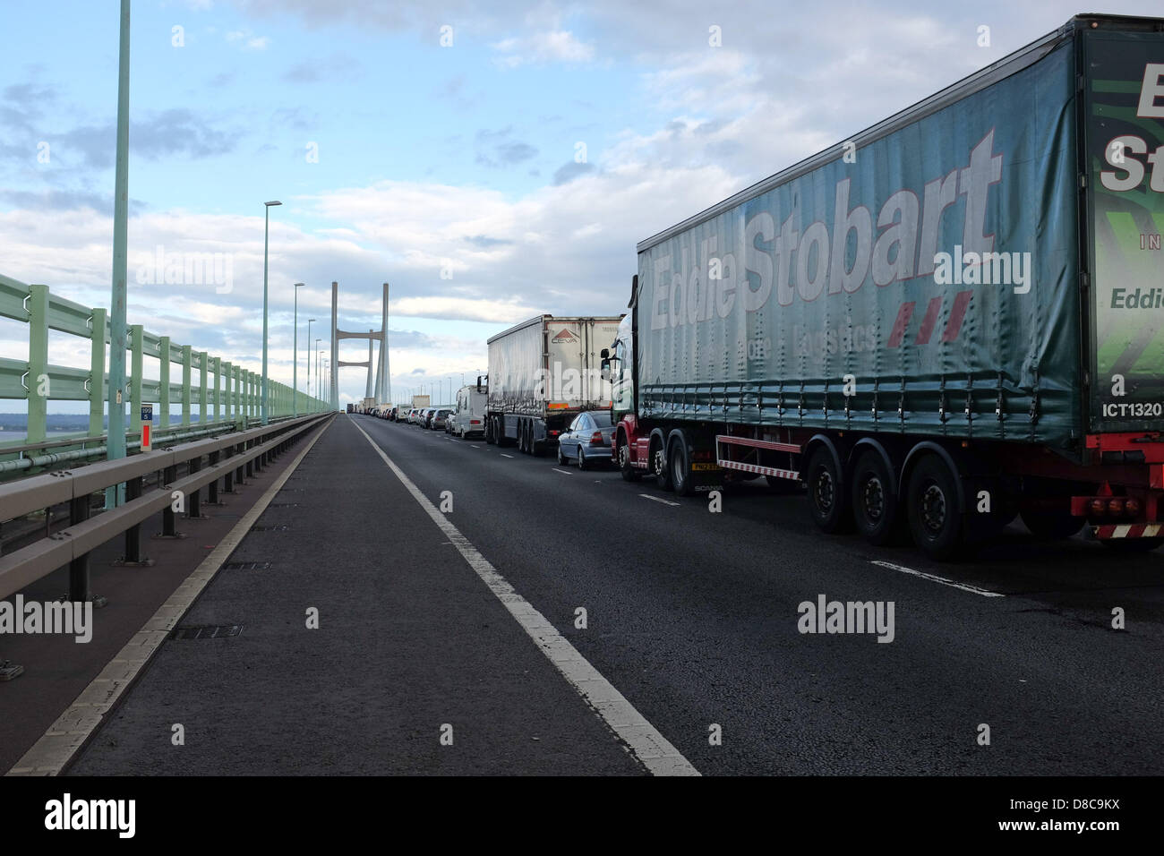 M4 closed hi-res stock photography and images - Alamy