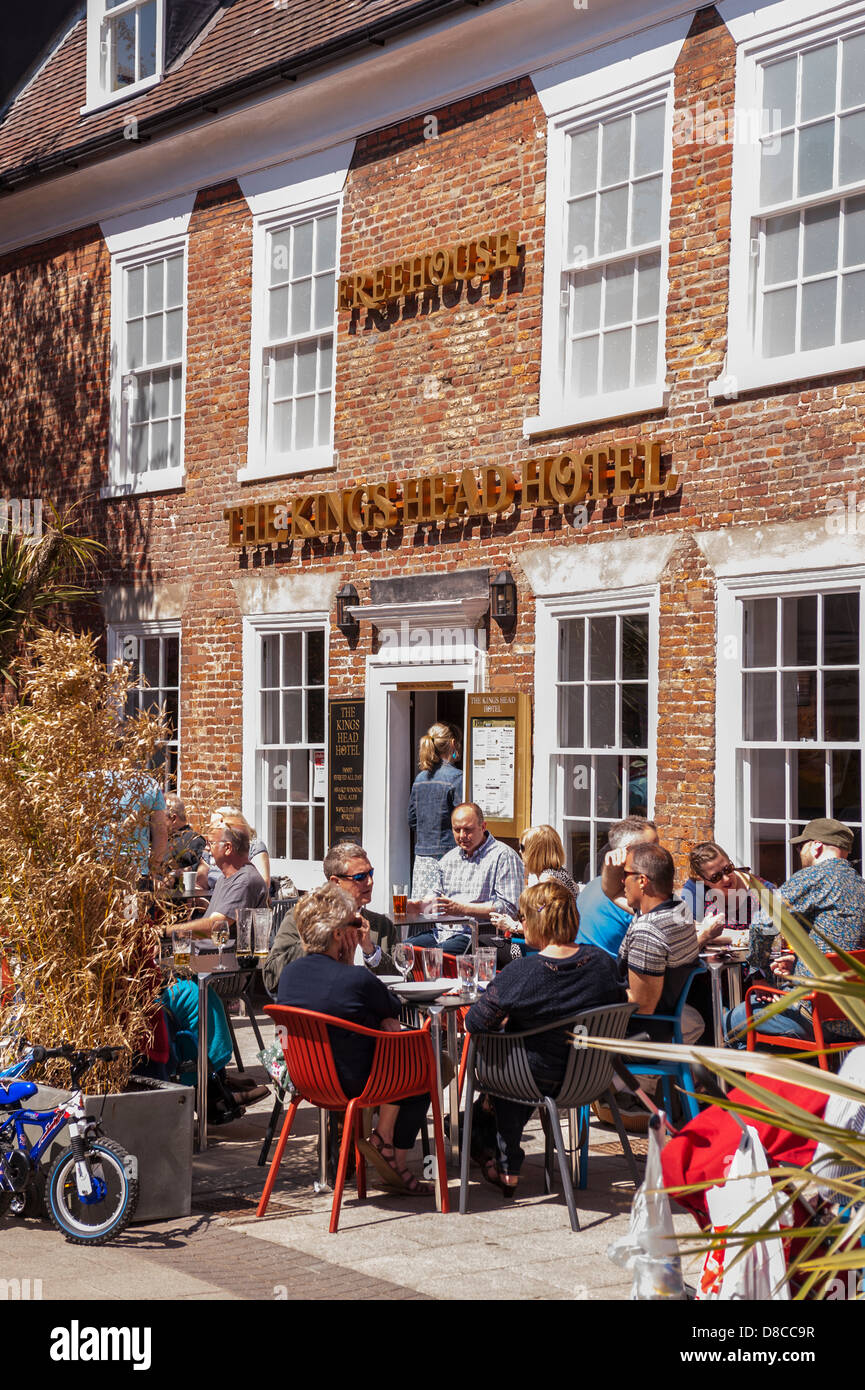 The Kings Head Hotel recently taken over by Wetherspoon in the town ...