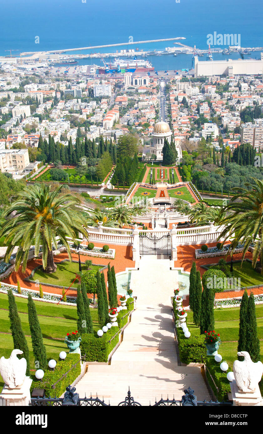 Middle distance view hi-res stock photography and images - Alamy