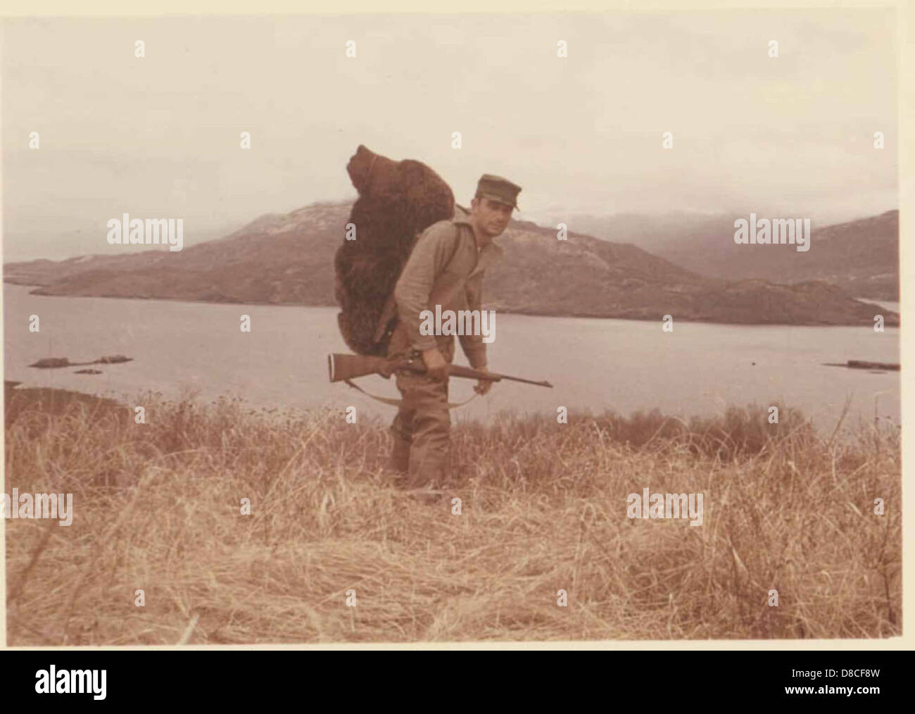 Hunter carrying hi-res stock photography and images - Alamy