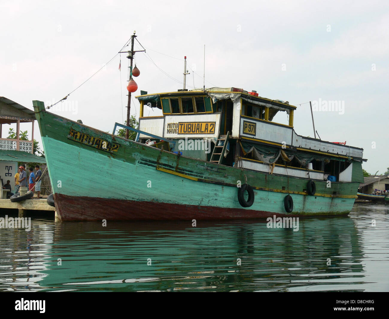 A traditional Colombian cutter boat from San Blas, known for its design ...