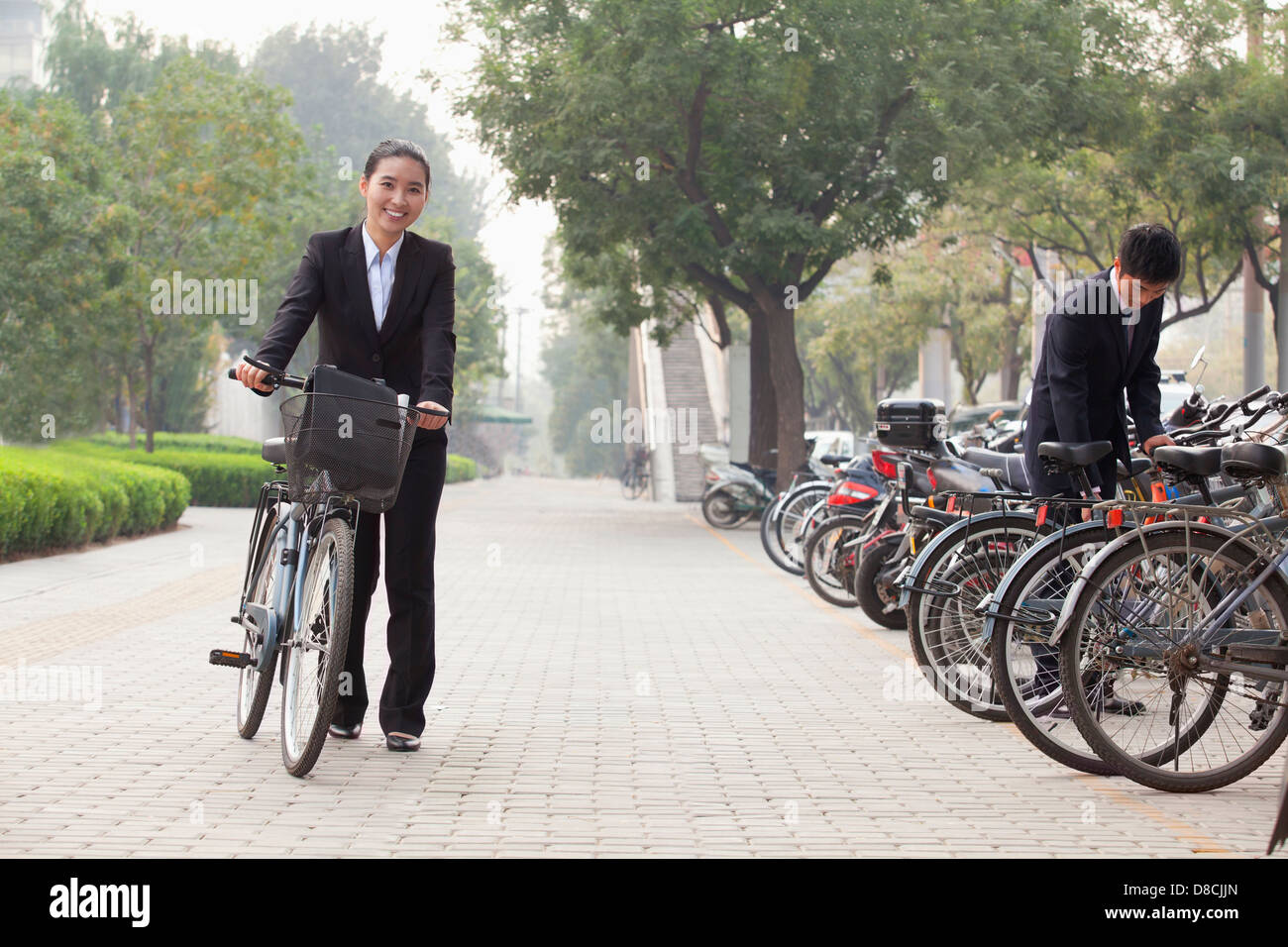 Beijing commuter lifestyle hi-res stock photography and images - Alamy