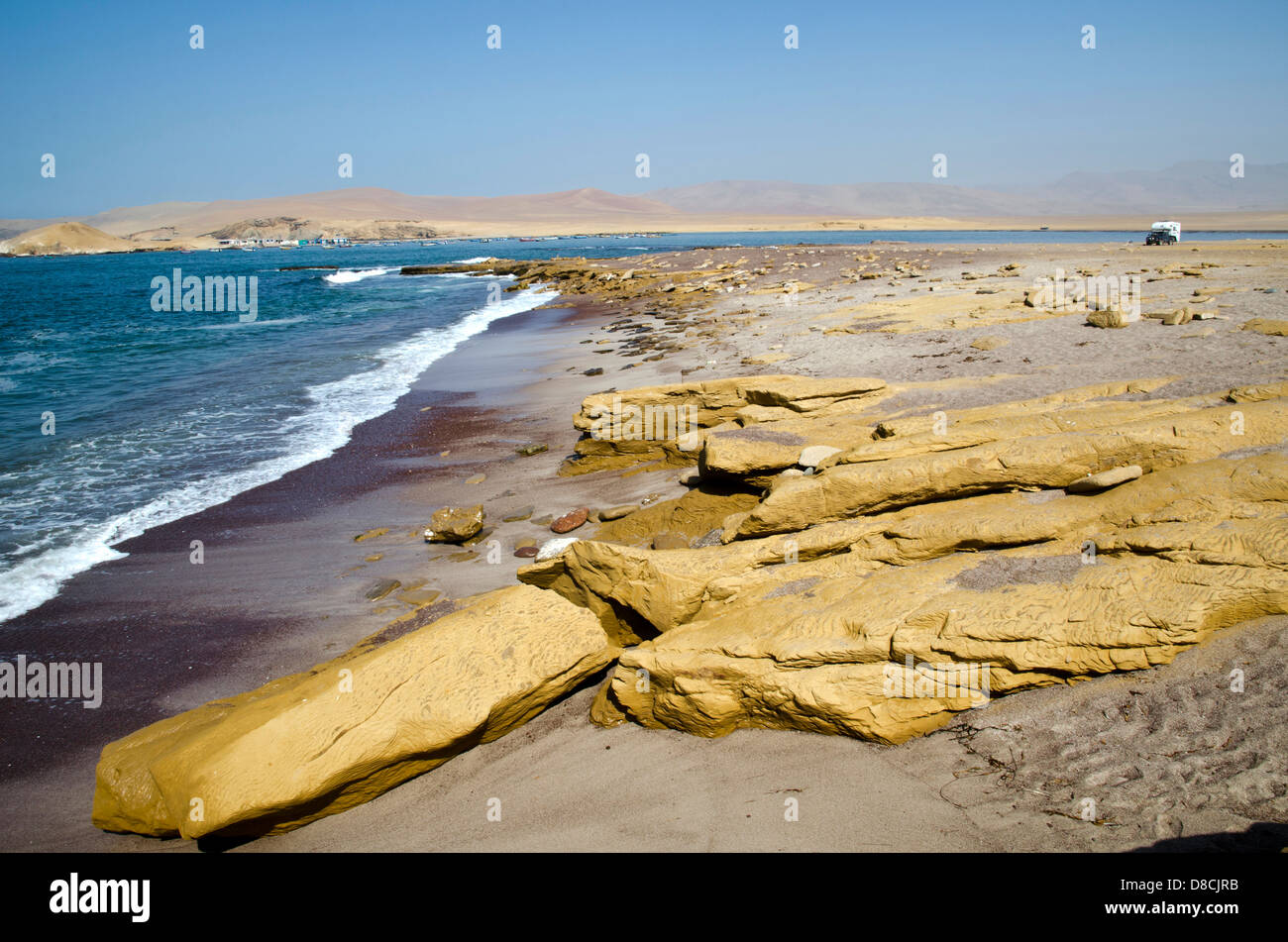 Paracas National reserve. Paracas peninsula Stock Photo - Alamy