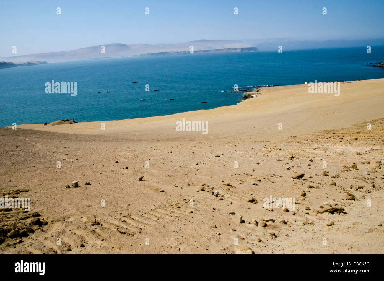Paracas National reserve. Paracas peninsula Stock Photo - Alamy