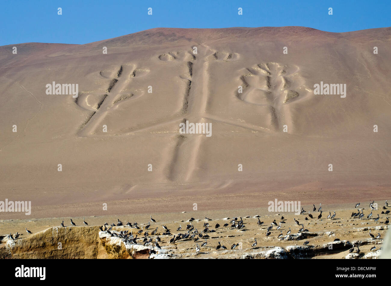 Paracas National Reserve. Paracas Candelabro geoglyph. Paracas culture ...