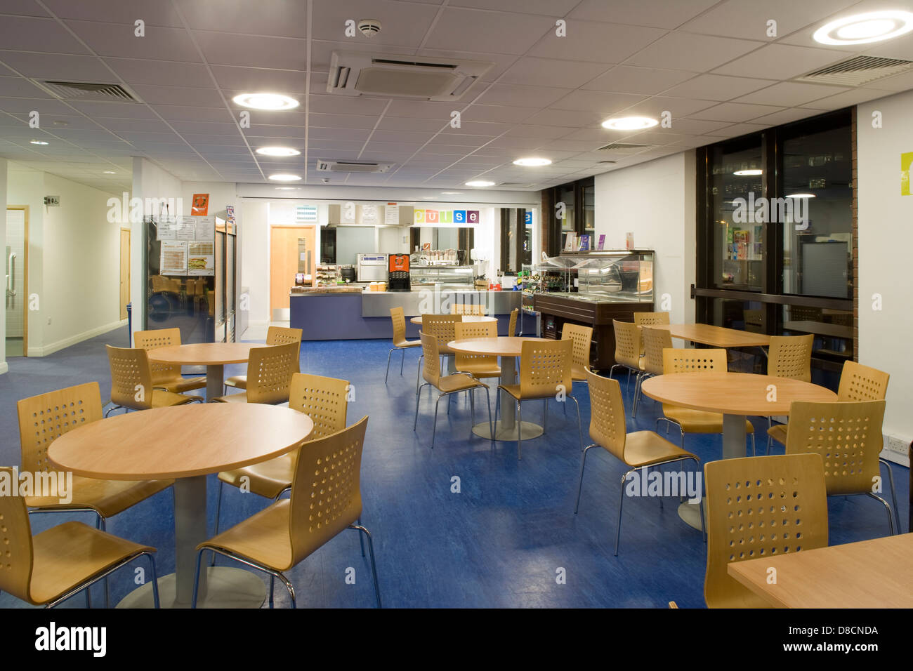 Buckinghamshire University Uxbridge Campus Stock Photo - Alamy