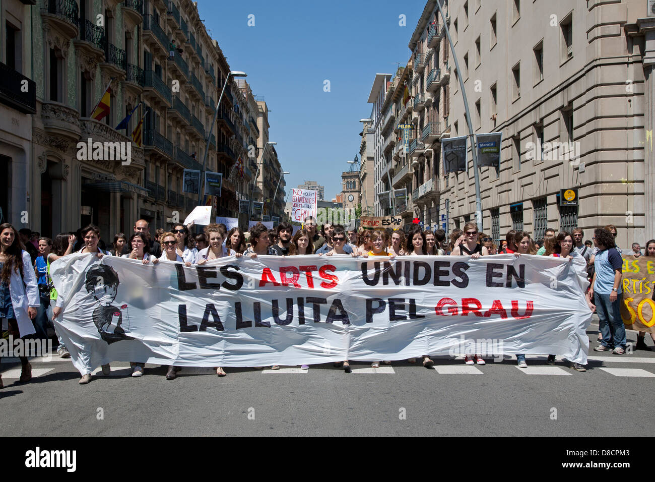 Students protest march Barcelona. Spain Stock Photo - Alamy