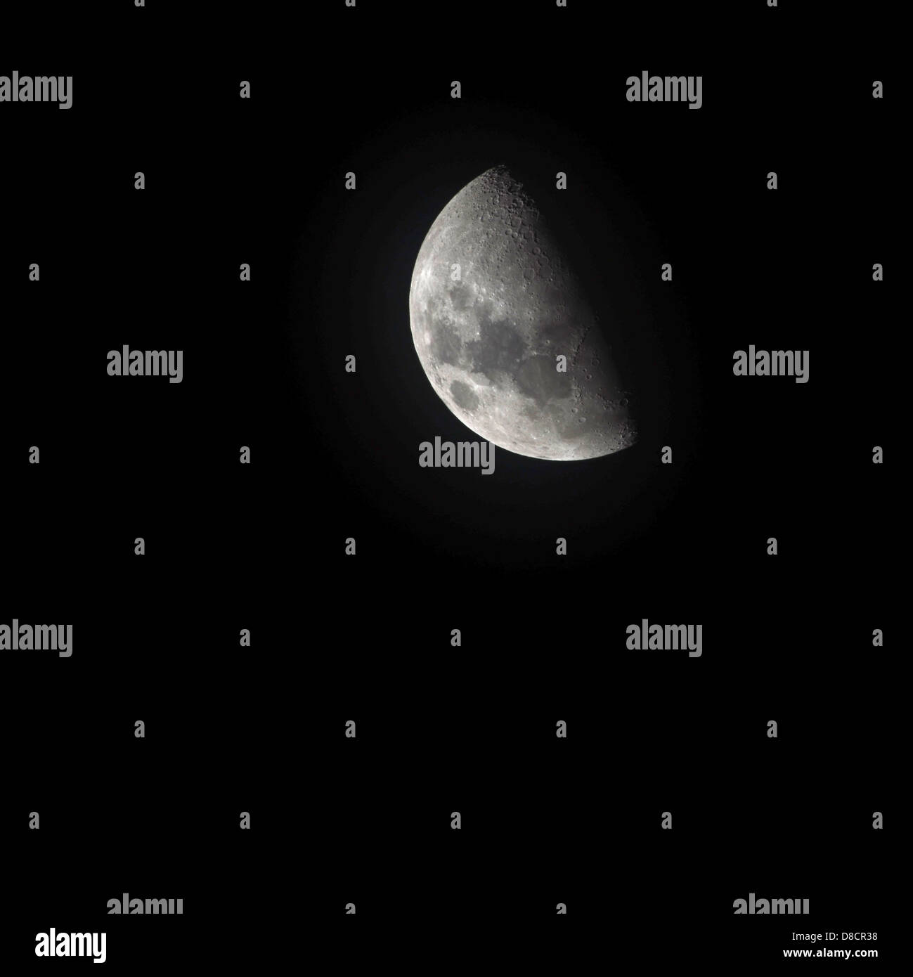 Moon surface close up hi-res stock photography and images - Alamy