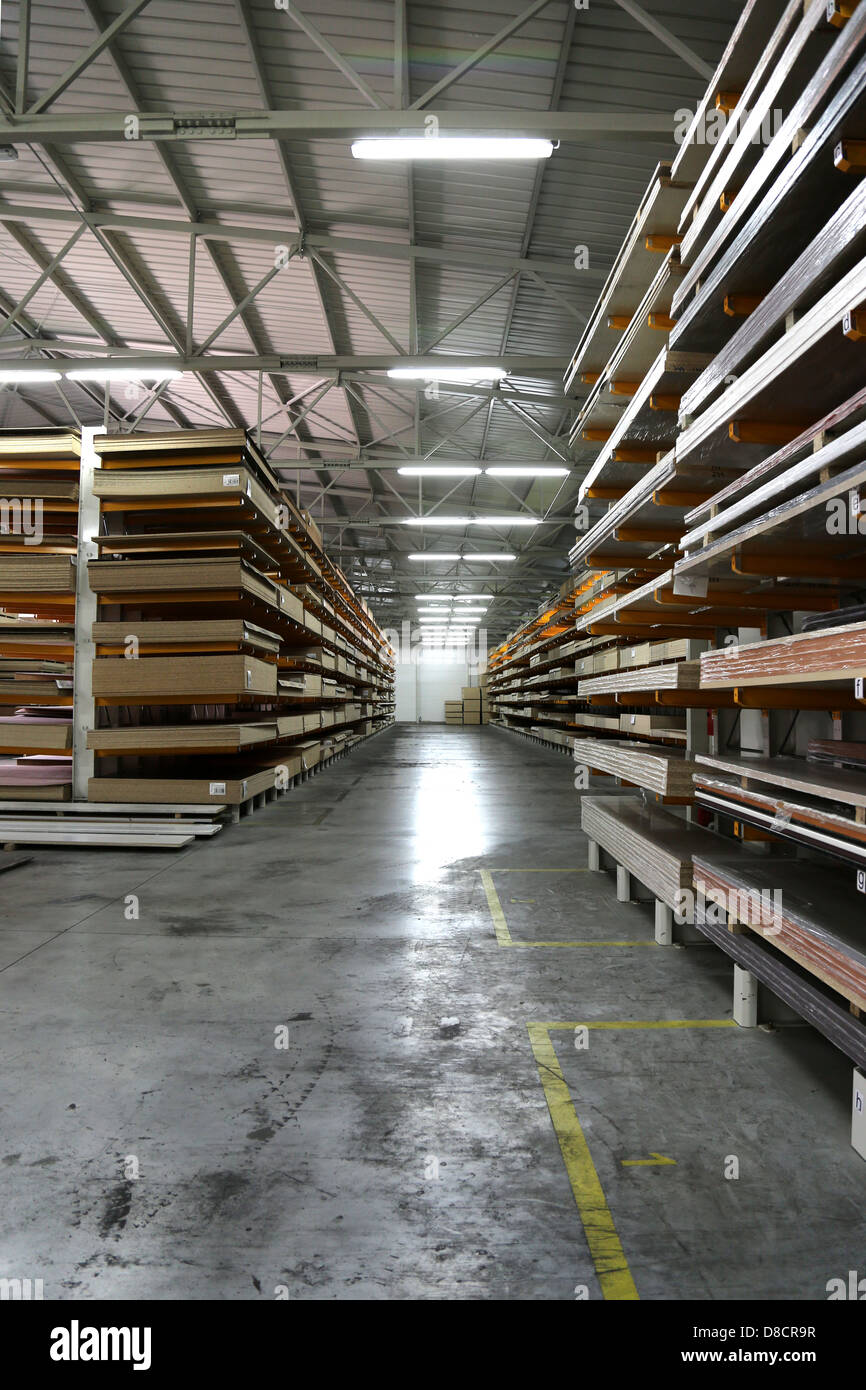 Warehouse empty rack shelves storage hi-res stock photography and ...