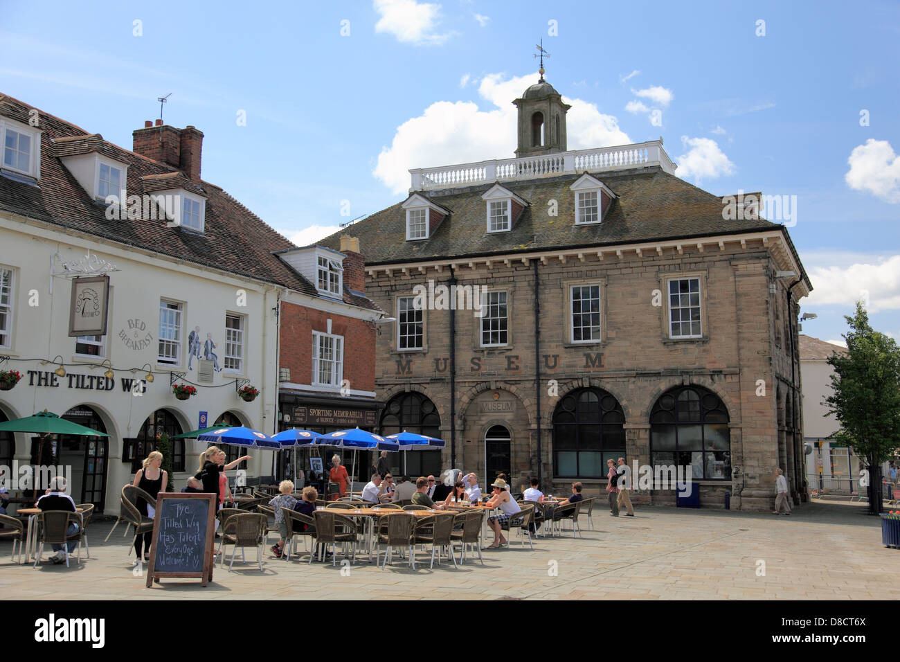 Warwick town centre hi-res stock photography and images - Alamy