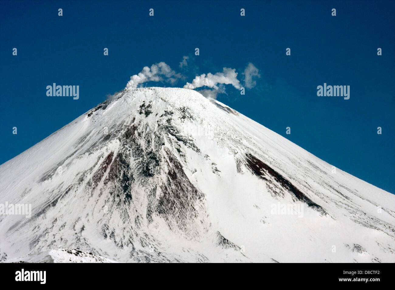 Volcano siberia hi-res stock photography and images - Alamy