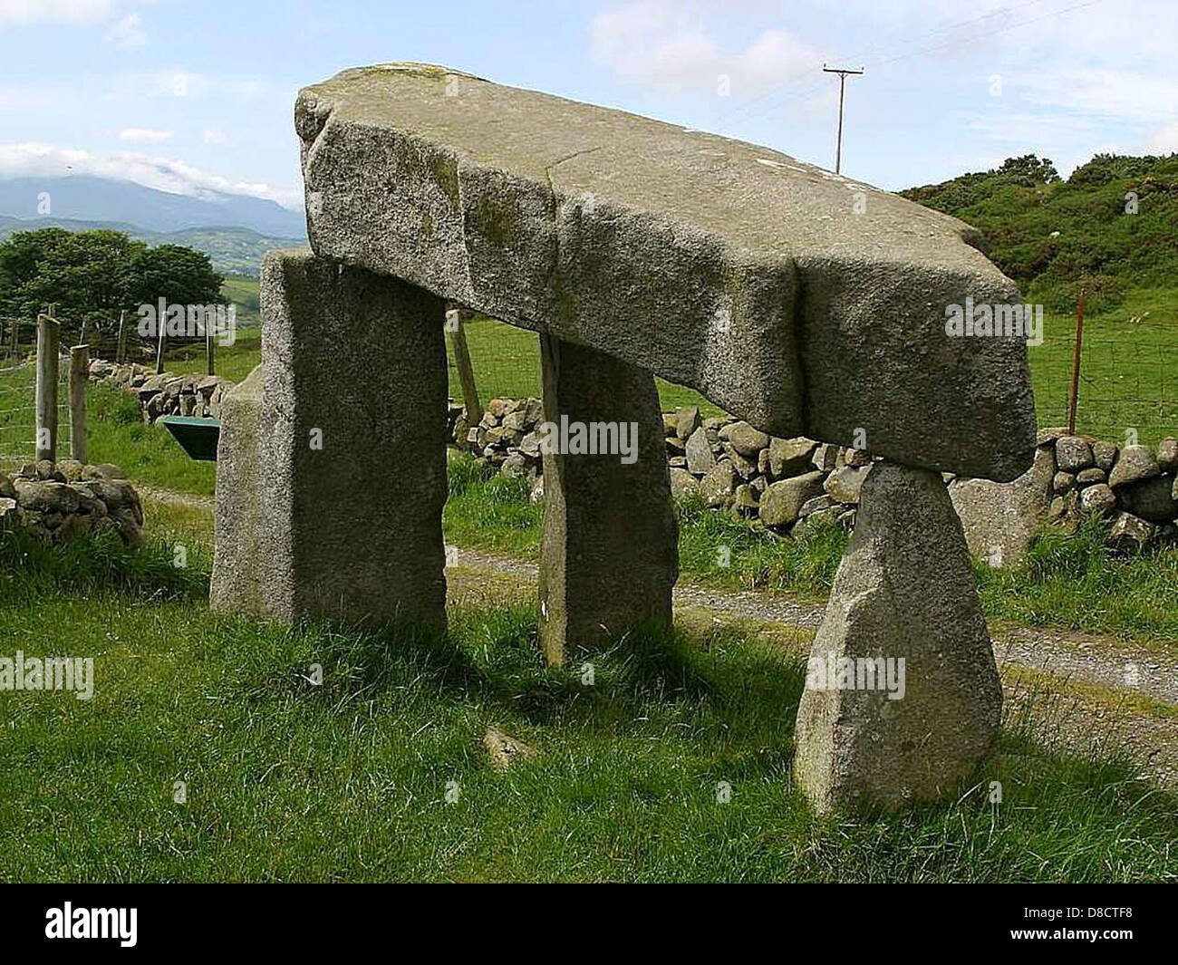 Stones dolmen prehistoric dolmen hi-res stock photography and images ...