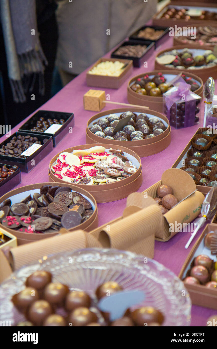 Chocolates sweets market stall yummy delicious food eat delicate Stock ...