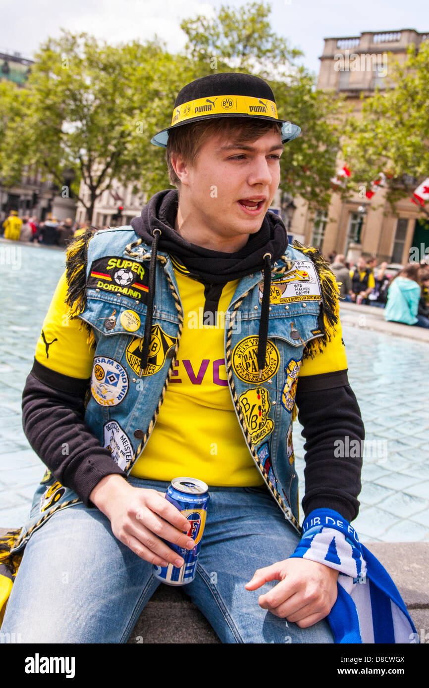 Dortmund square hi-res stock photography and images - Alamy