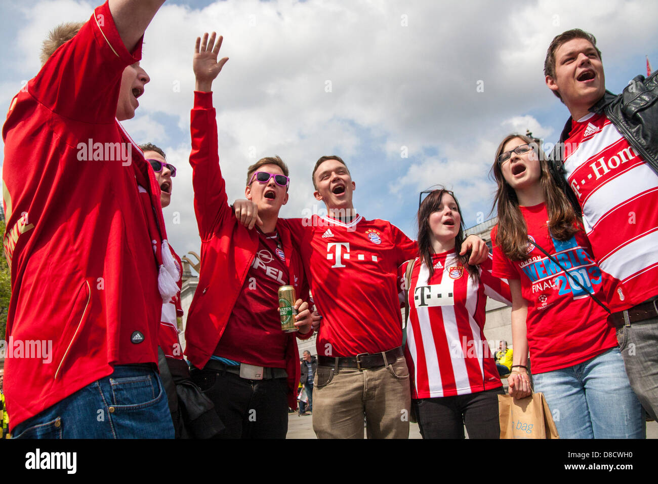 Bayern munich fans hi-res stock photography and images - Alamy