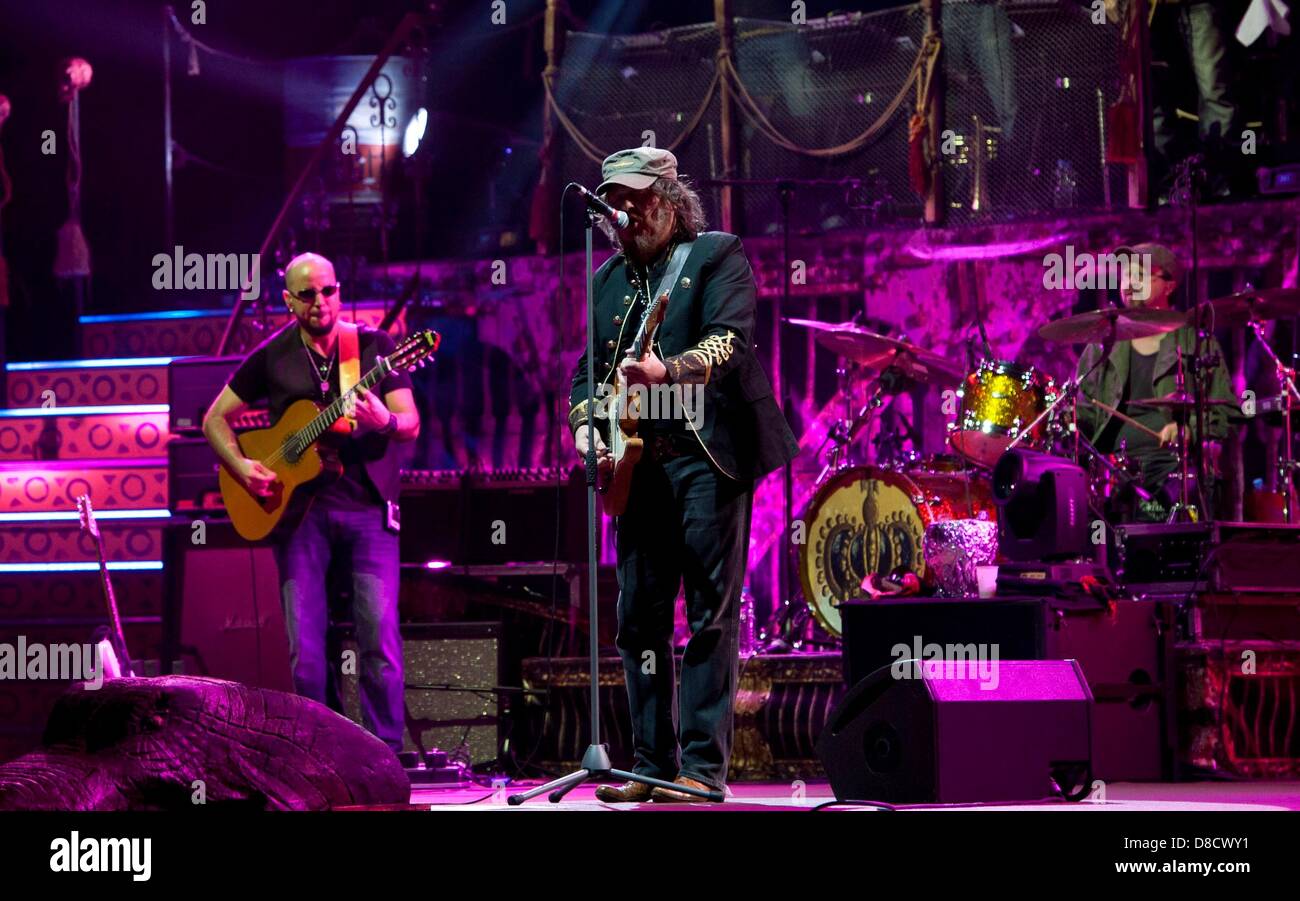 Italian singer Zucchero performs at the Olympic hall in Munich, Germany ...