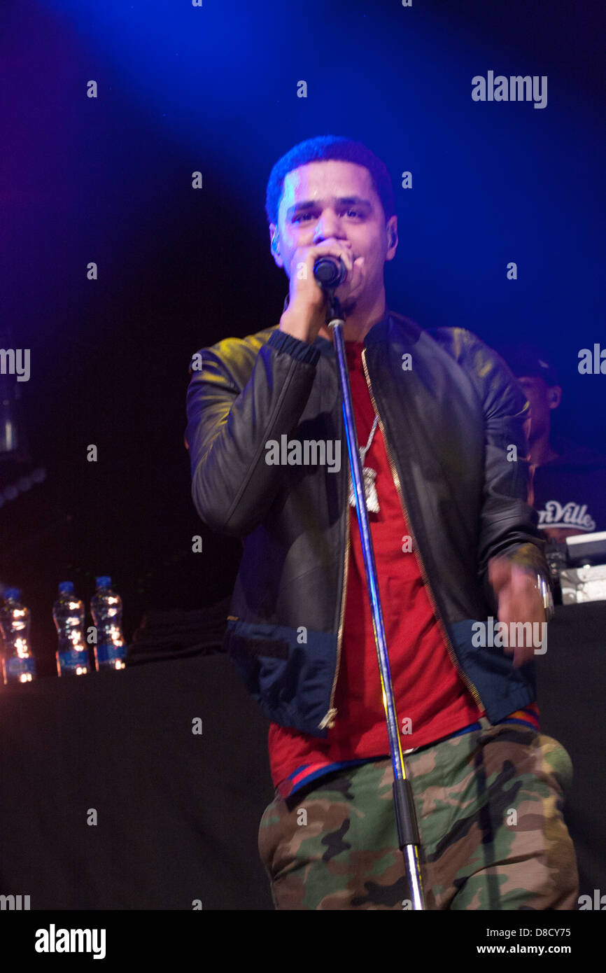 Jermaine Lamarr Cole, better known by his stage name J. Cole, is a ...