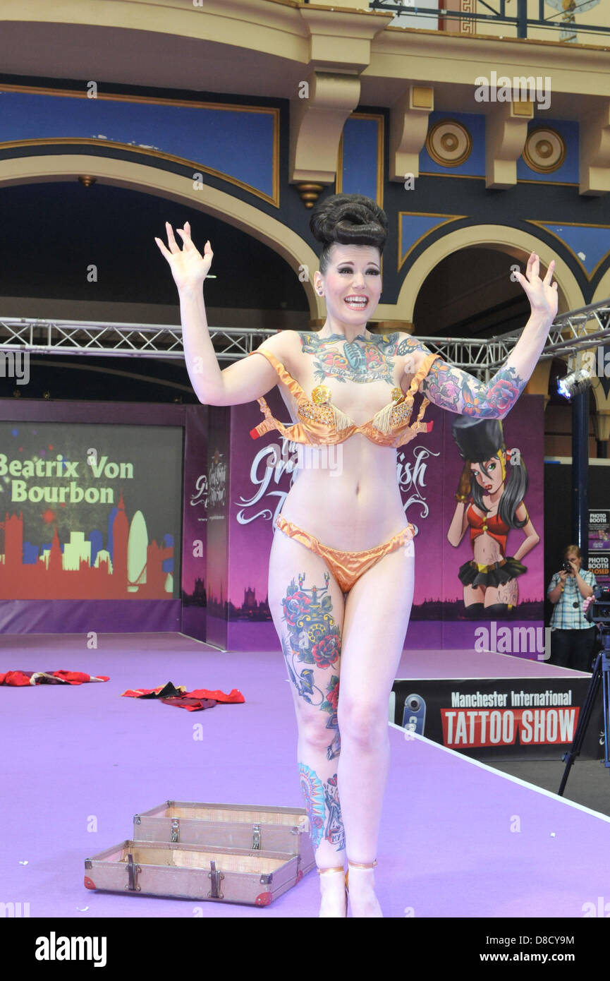 Alexandra Palace, London, UK. 25th May 2013. Burlesque dancer, Beatrix Von Bourbon who found ...