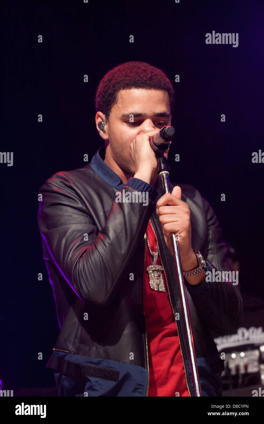 Jermaine Lamarr Cole, better known by his stage name J. Cole, is a ...