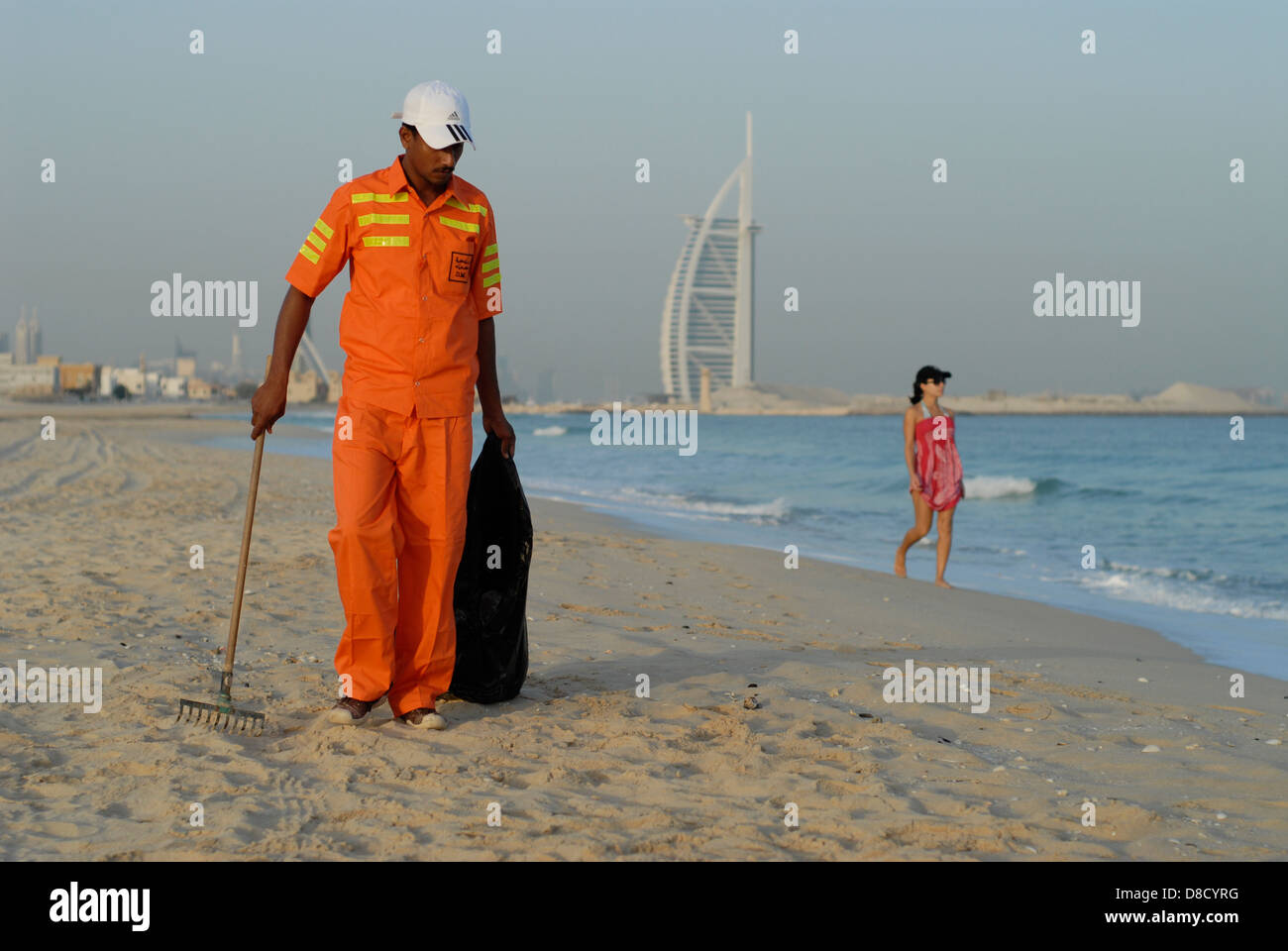 Dubai Uae Rubbish High Resolution Stock Photography and Images - Alamy