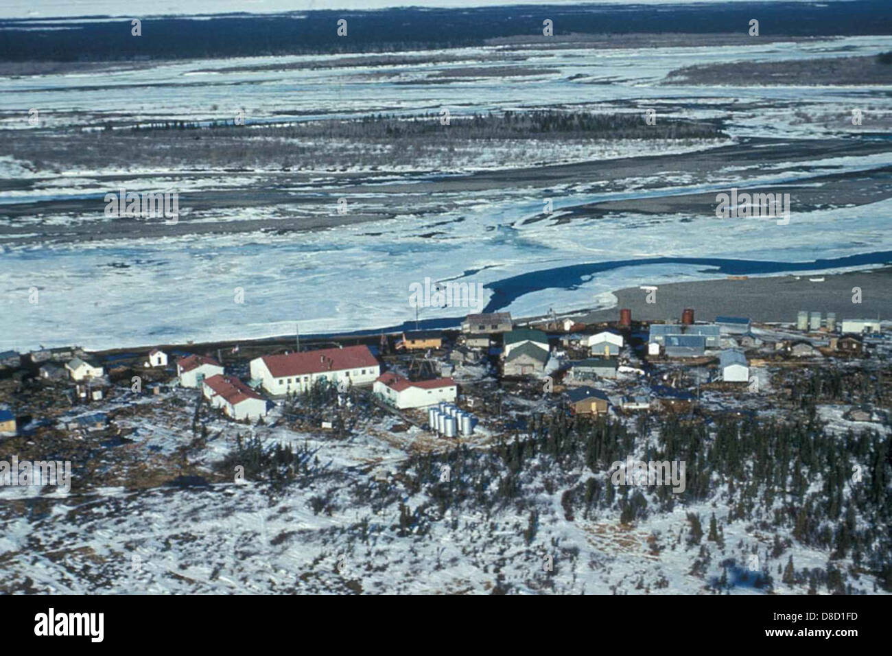Noatak village on the Noatak river Stock Photo - Alamy