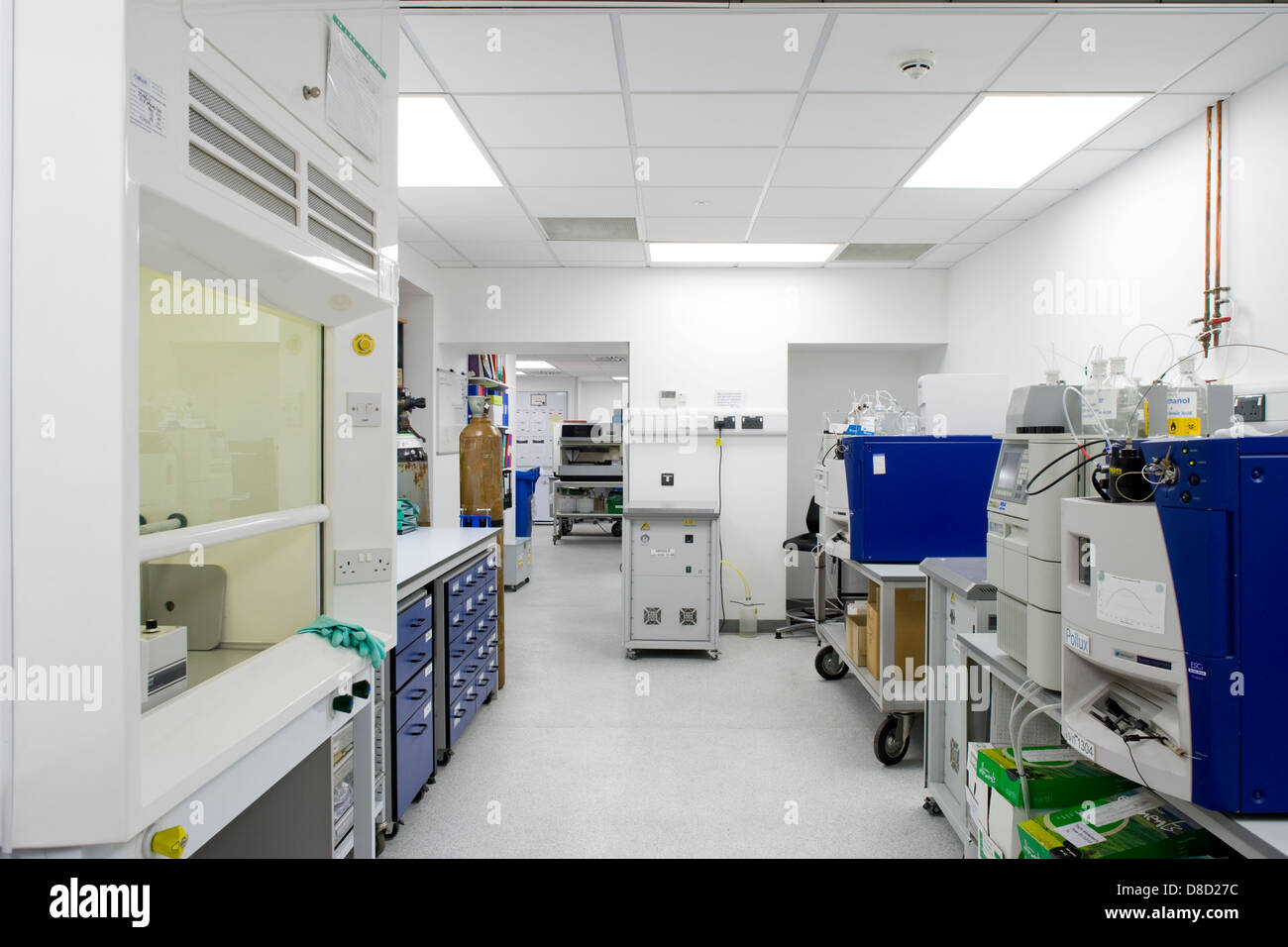 The National Hospital for Neurology & Neurosurgery laboratory Stock ...